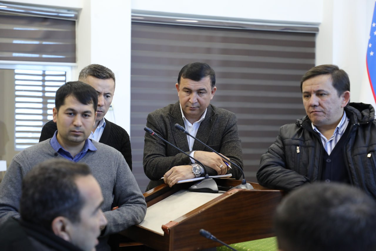 Scientists and researchers from the University of Geological Sciences ...